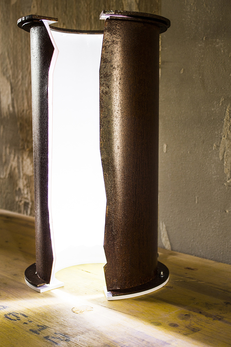 CROSSLIGHT – LOMBROSODESIGN